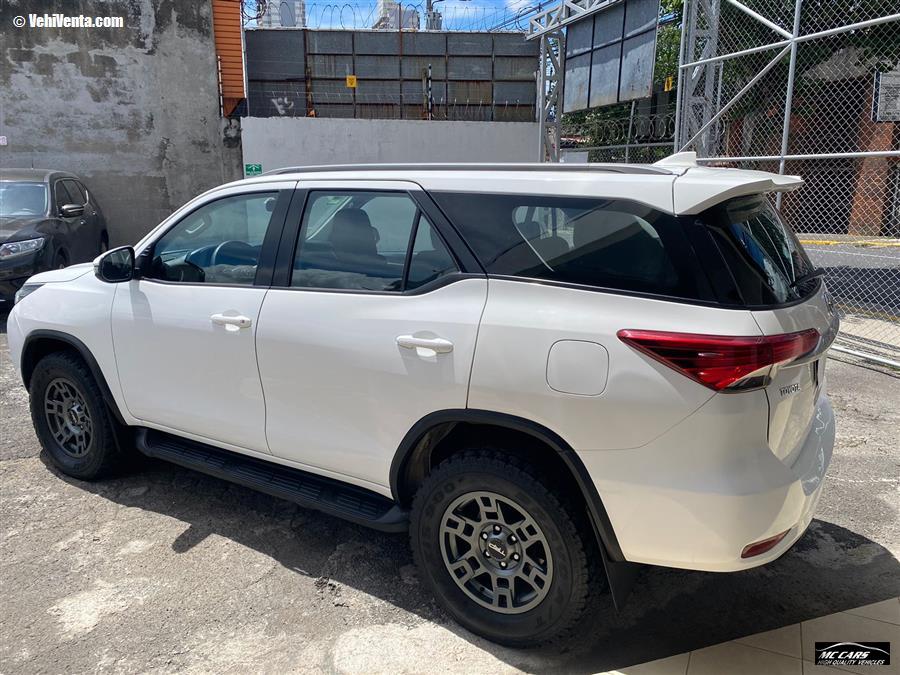 2019 Toyota Fortuner 1GD a la venta - VehiVenta Costa Rica