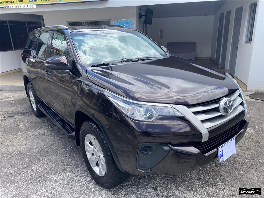 2019 Toyota Fortuner 1GD a la venta - VehiVenta Costa Rica