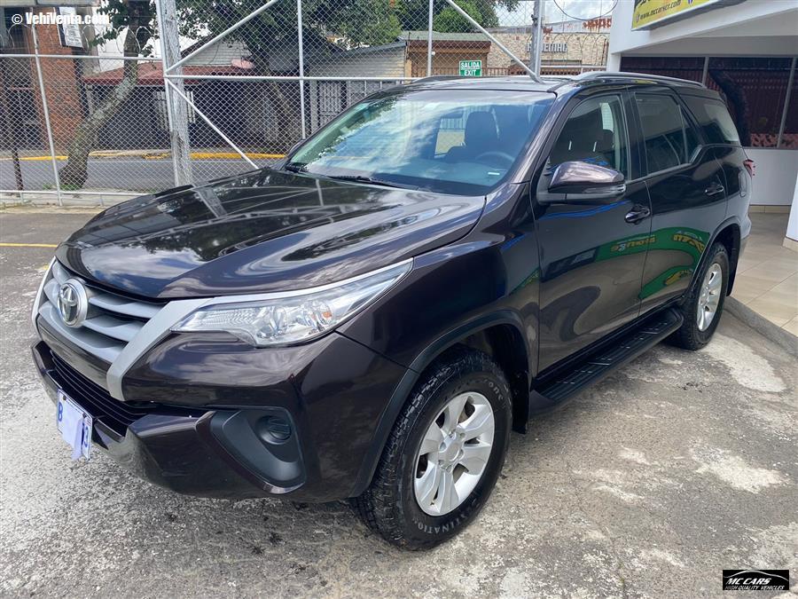 2019 Toyota Fortuner 1GD a la venta - VehiVenta Costa Rica