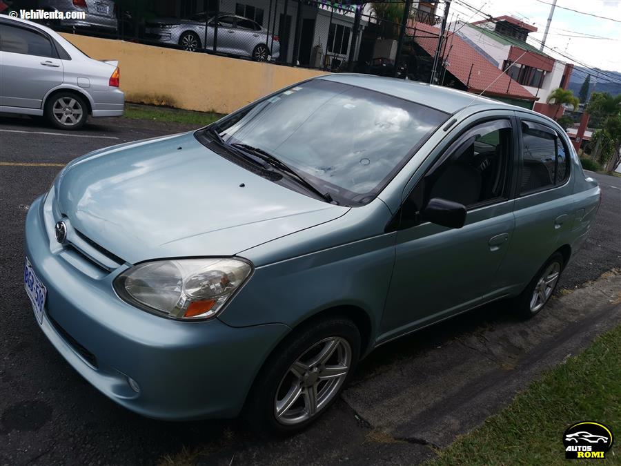 2003 Toyota Echo a la venta - VehiVenta Costa Rica