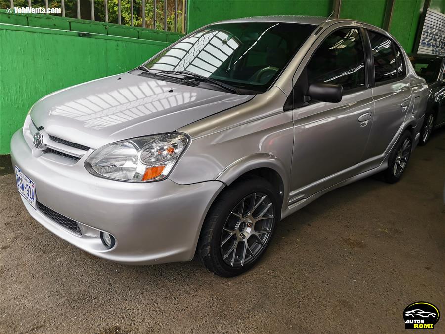 2003 Toyota Echo a la venta - VehiVenta Costa Rica